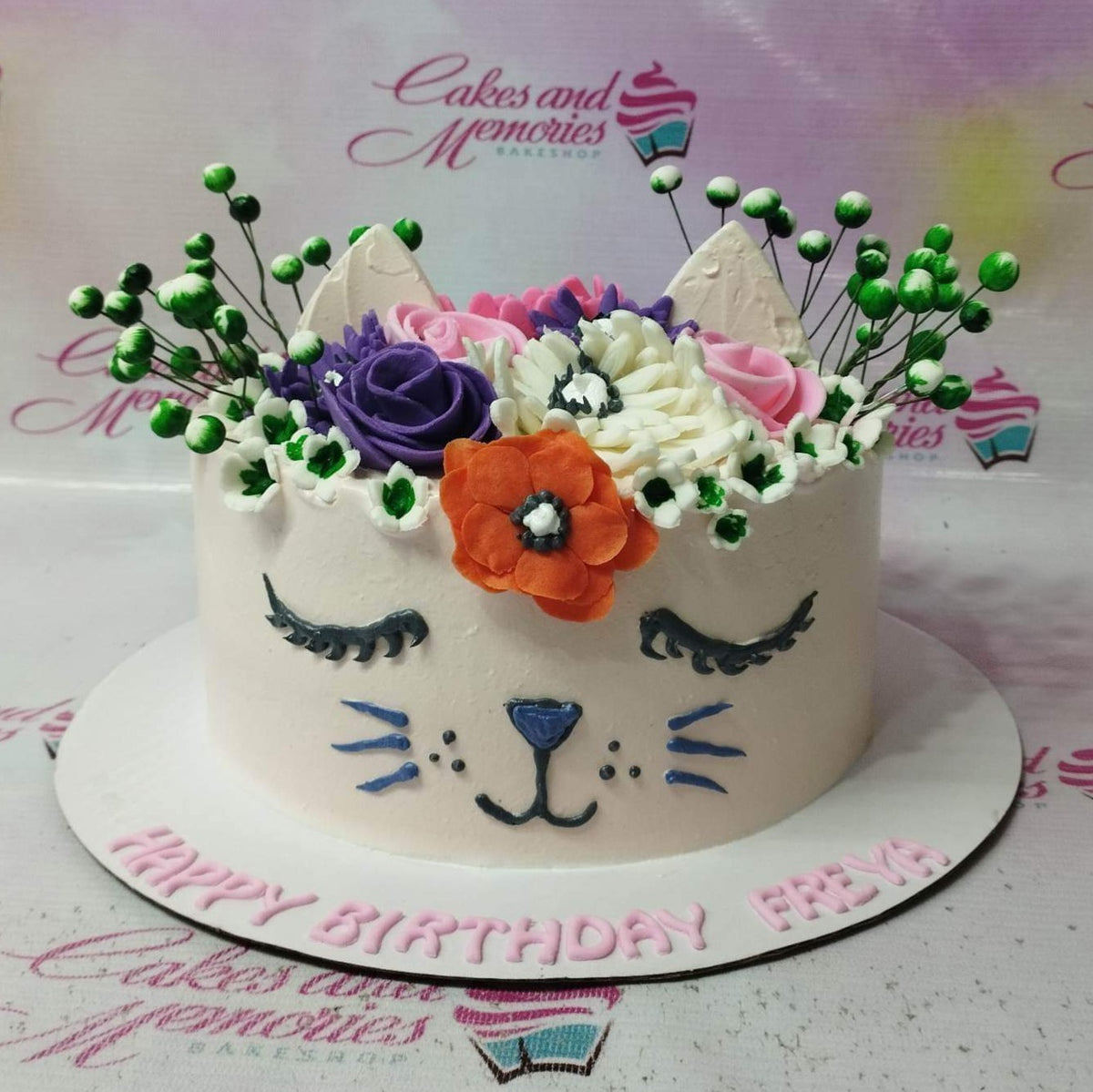 Cat Cake - 1110 – Cakes and Memories Bakeshop