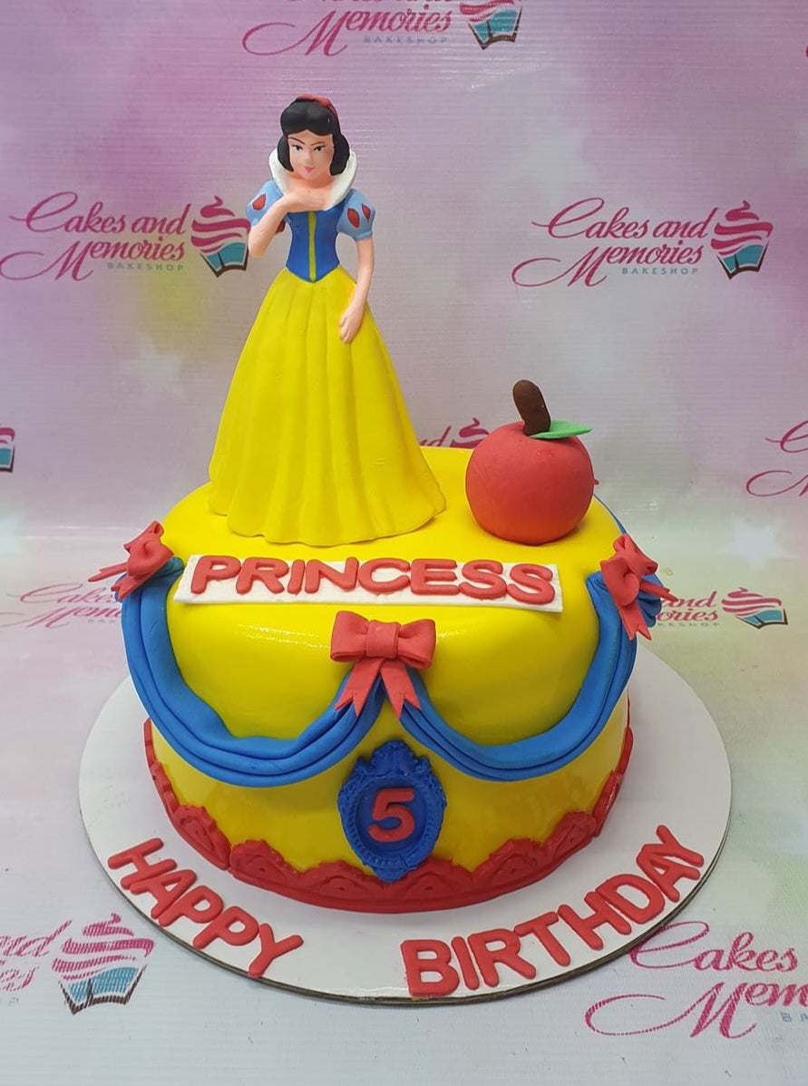 Snow White Cake - 1111 – Cakes and Memories Bakeshop