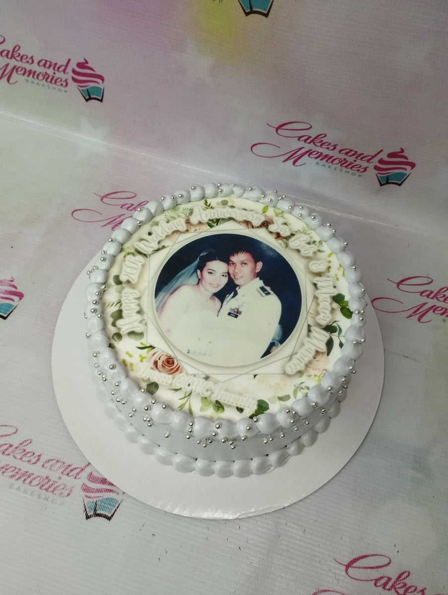 Love Cake - 1105 – Cakes and Memories Bakeshop