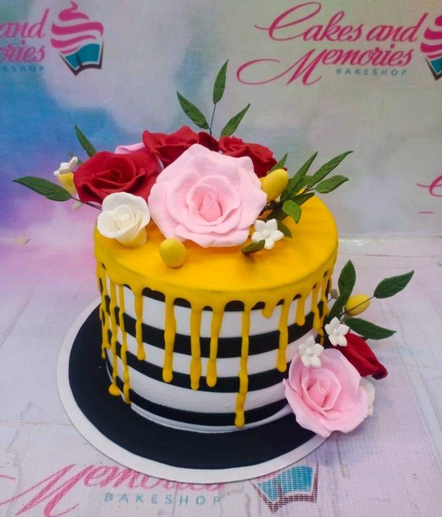 Drip Cake - 1110 – Cakes and Memories Bakeshop