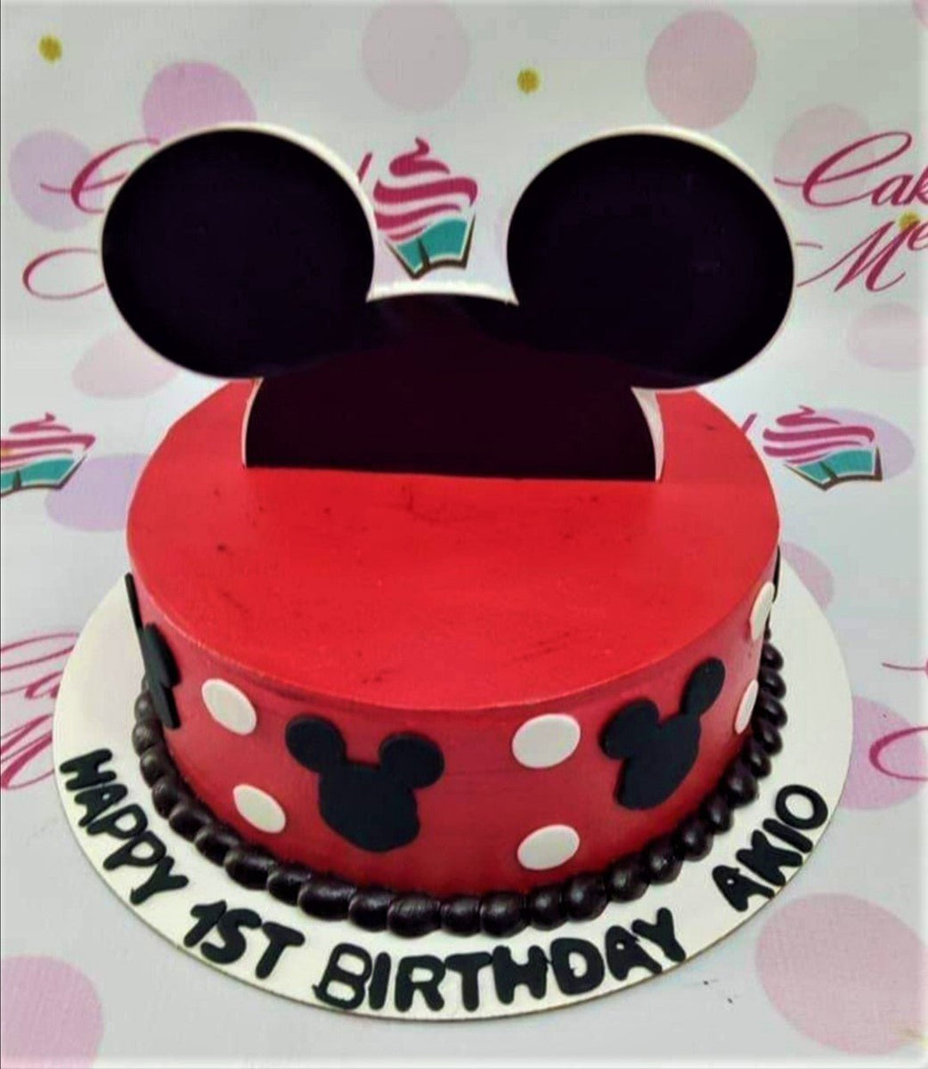 Mickey Mouse Round Cake