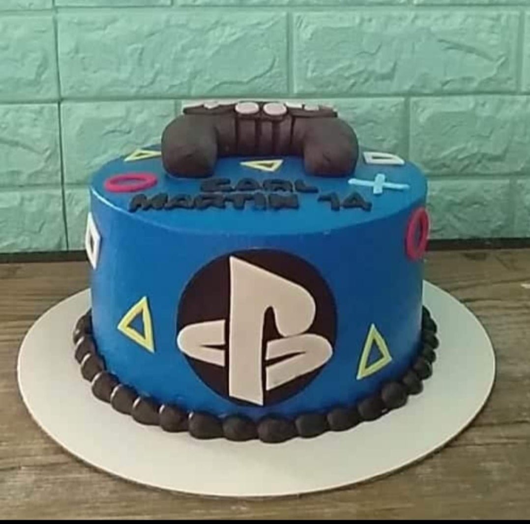 Video Games Cake - 1111 – Cakes and Memories Bakeshop
